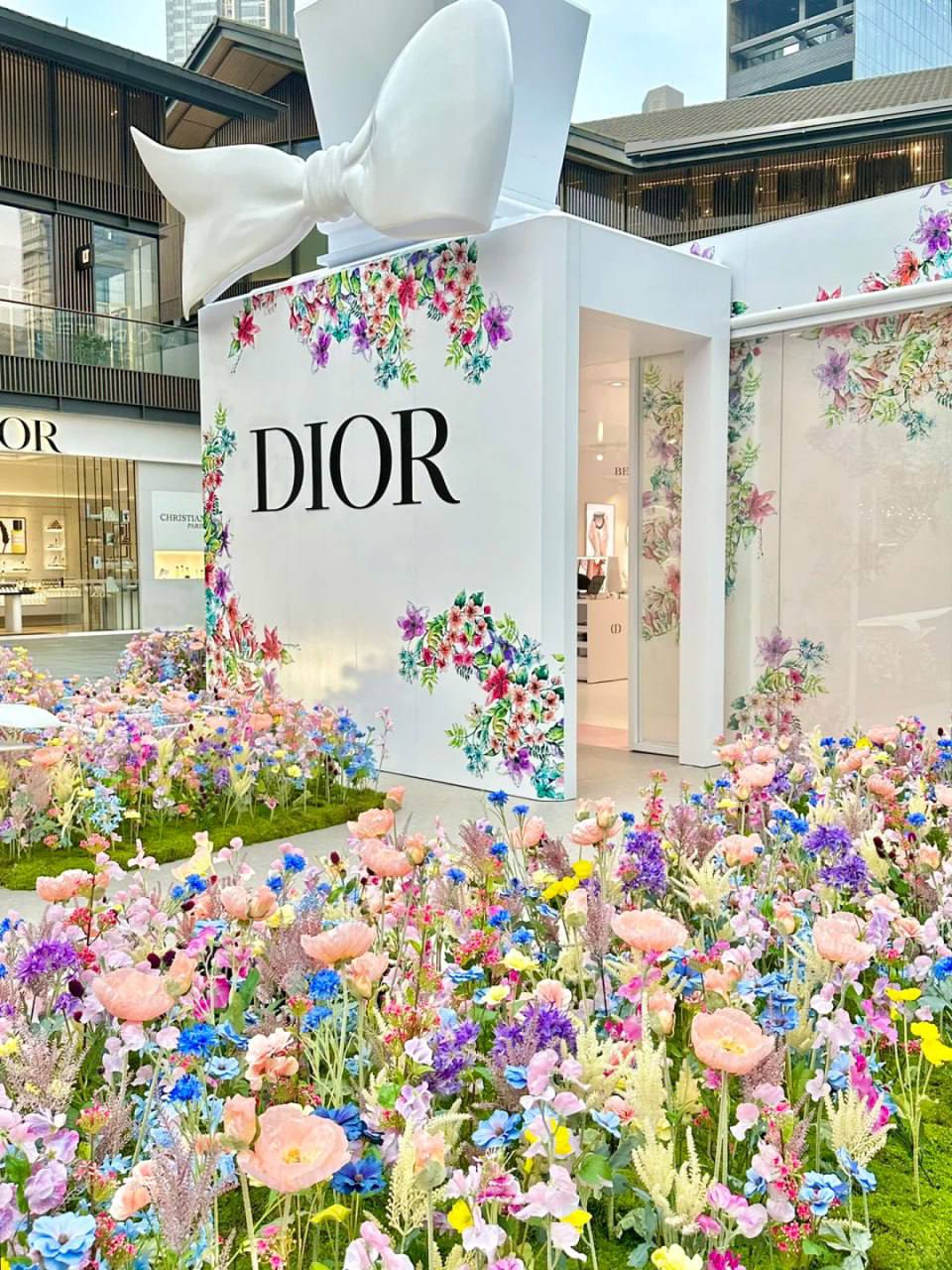 Dior